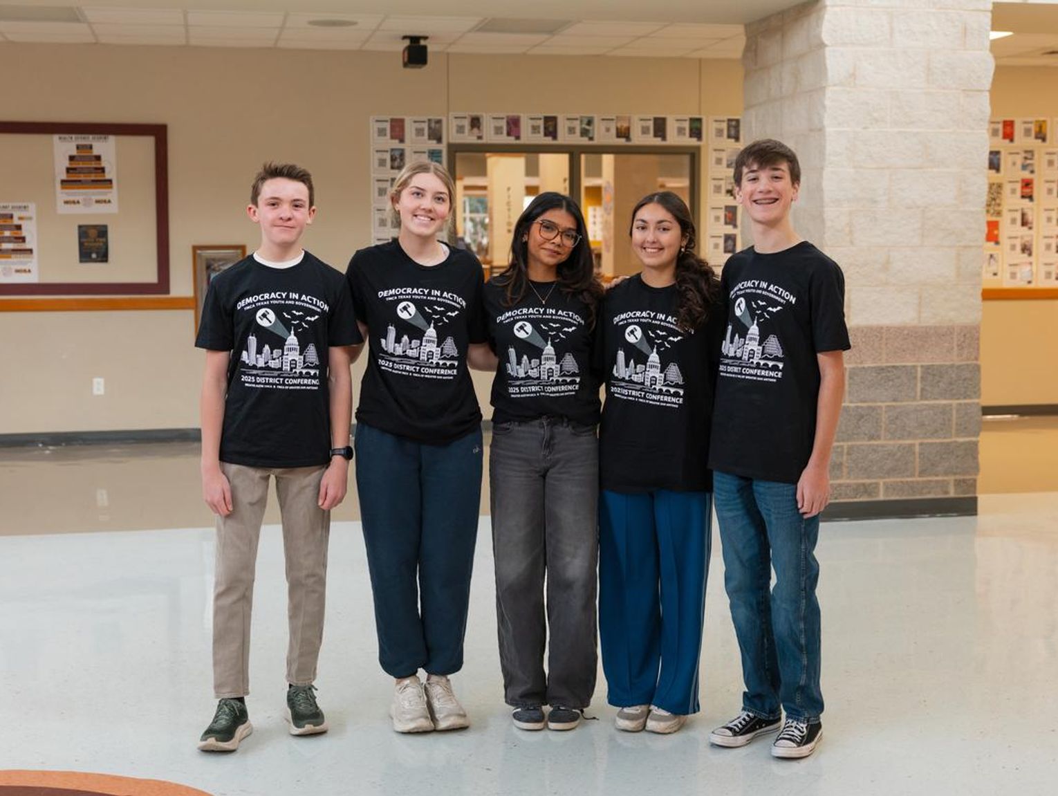 Eight DSHS students qualify for Texas Youth and Government state conference