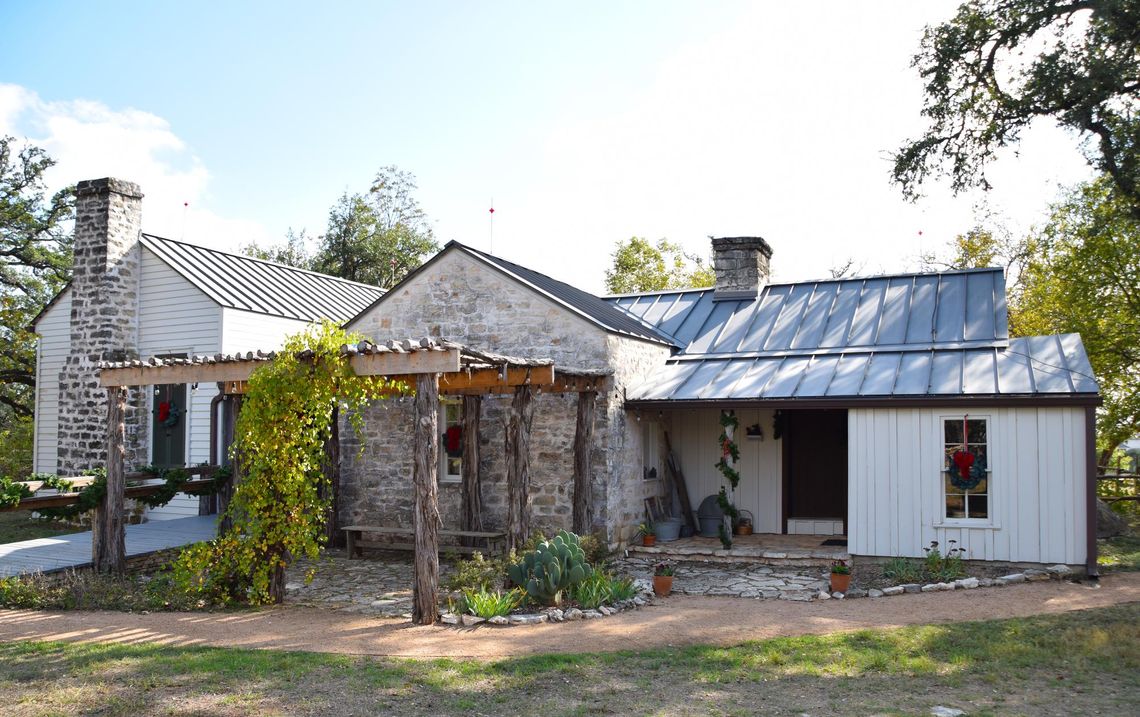 New historical marker unveiled at Pound House Farmstead & Museum